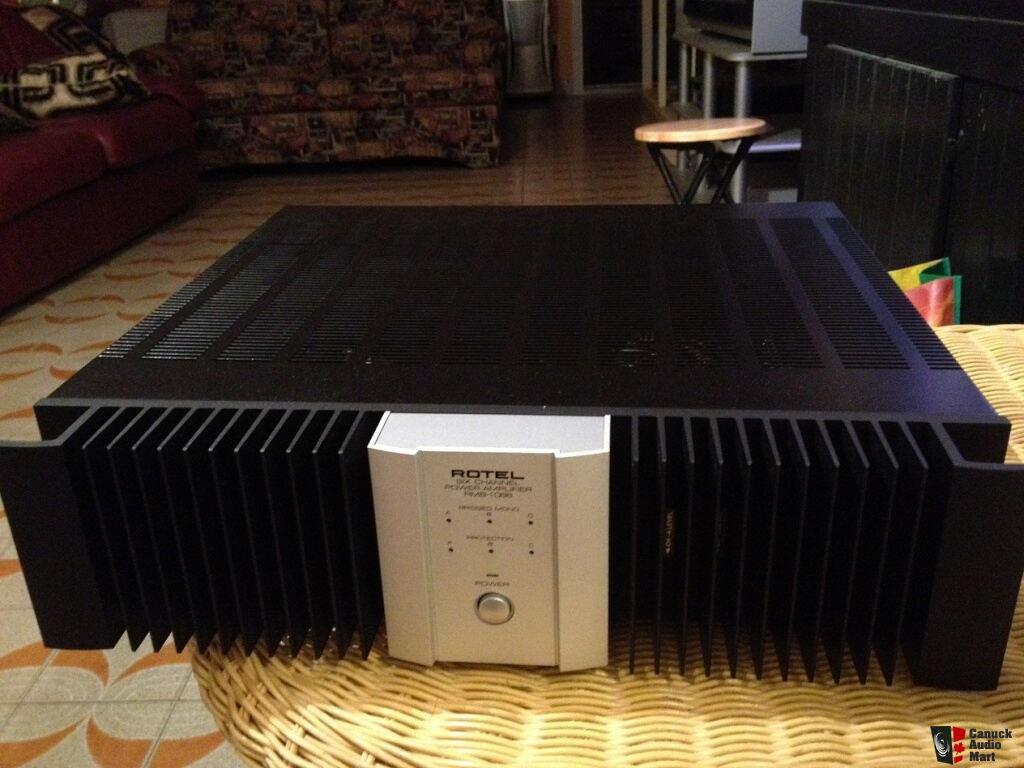 rotel-6-channel-rmb-1066-photo-500574-canuck-audio-mart