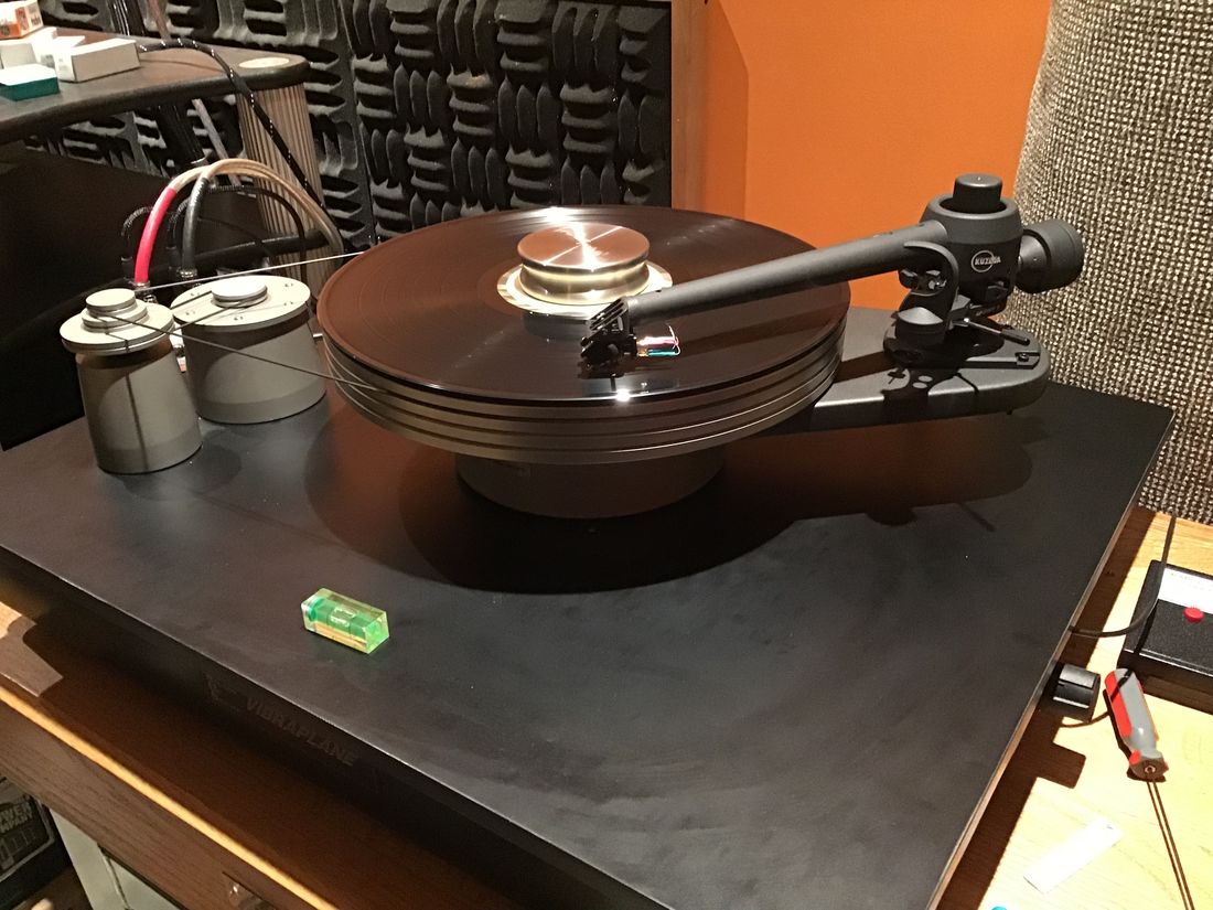 Simon Yorke S7 Kuzma 4 Point 9 Dynavector XV 1S - Jimmylee's Gallery ...
