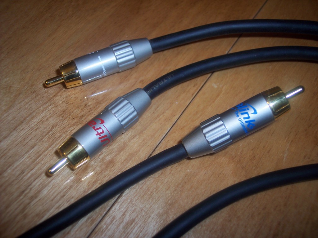 ULTRALINK SUBWOOFER Y-CABLE For Sale - Canuck Audio Mart
