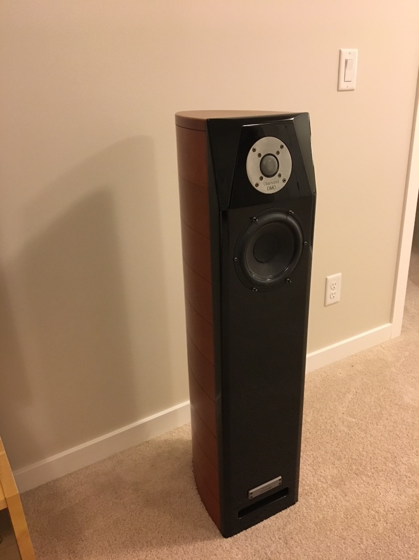 Usher Mini Dancer For Sale - Canuck Audio Mart
