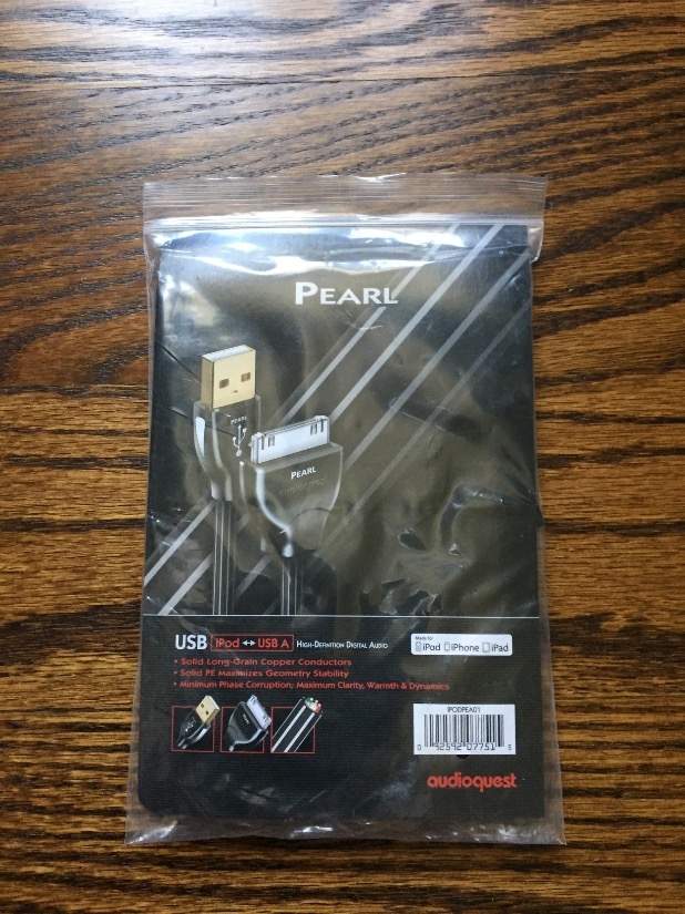 Audioquest Pearl USB to 30 pin iPod 1 Meter For Sale - Canuck Audio Mart