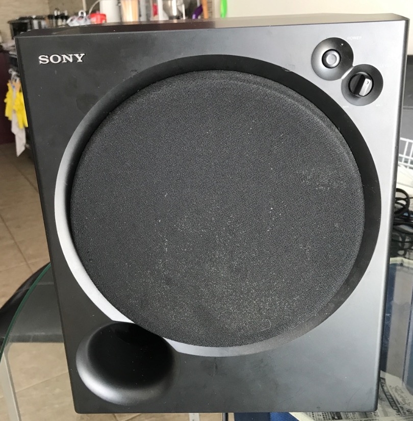 REDUCED - Sony SA-WM200 For Sale - Canuck Audio Mart