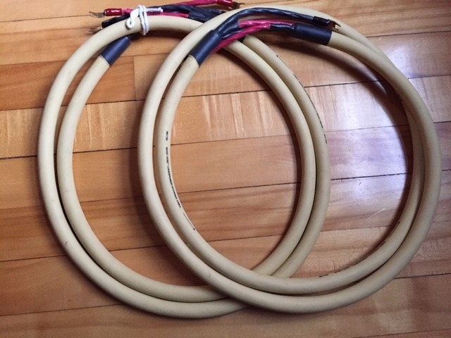 MIT MH-750 Music Hose Cables 8 FT For Sale - Canuck Audio Mart