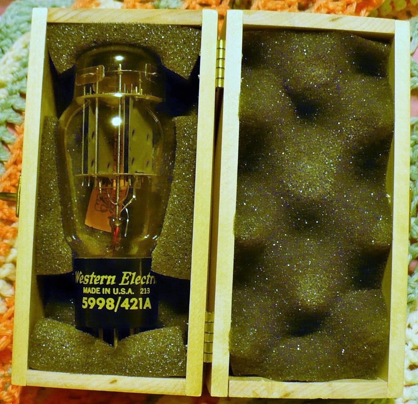 2 Western Electric 421A Power Tubes In Custom Boxes For Sale - Canuck ...