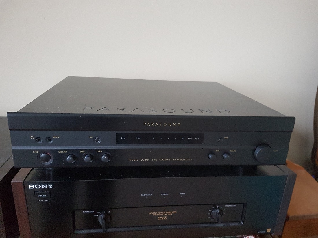 Parasound 2100 preamp For Sale - Canuck Audio Mart