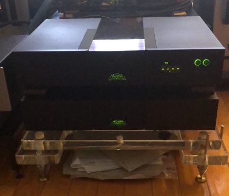 Naim CDS3 CD Player and Naim XPS2 Power Supply For Sale - Canuck Audio Mart