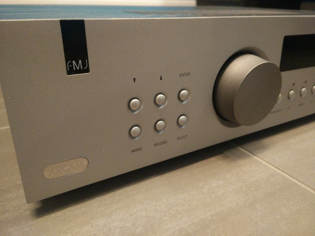 Arcam A32 FMJ (Full Metal Jacket) - Integrated Amplifier - SILVER For ...