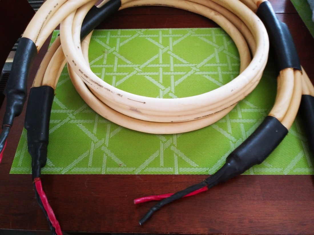 MIT mh750 (music hose)........ unterminated....7ft pair....$150.00 For ...