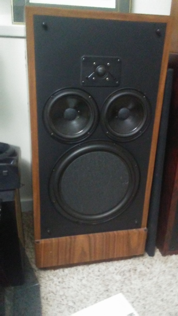 Polk Audio Monitor 11 Real Time Array Speaker(s) Wanted - Canuck Audio Mart