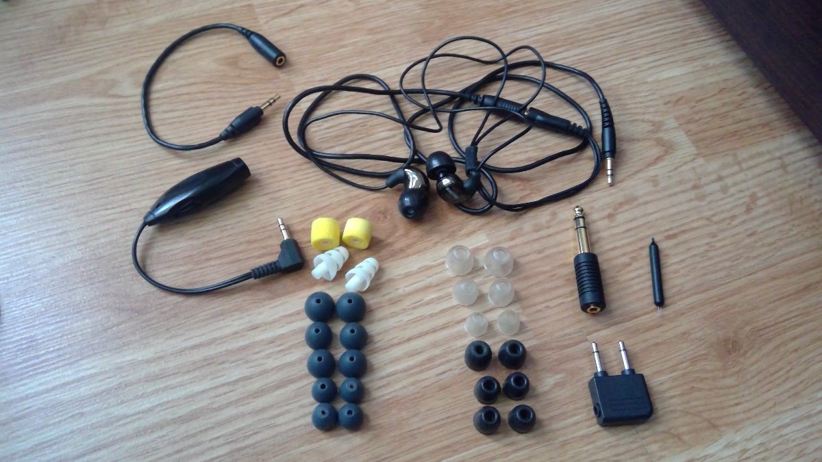 Shure SE530 In-Ear Monitors - Toronto, ON For Sale - Canuck Audio Mart