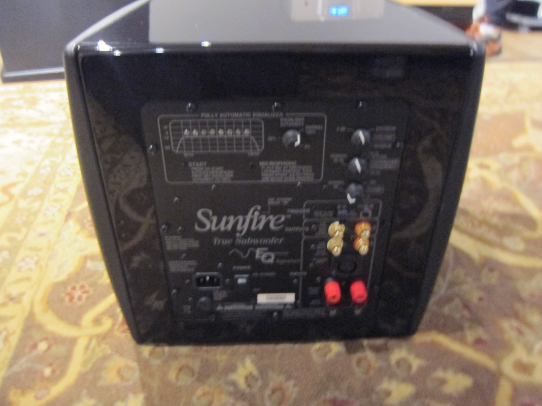 Sunfire True Subwoofer EQ Signature (retail $3000) Dealer Ad - Canuck ...
