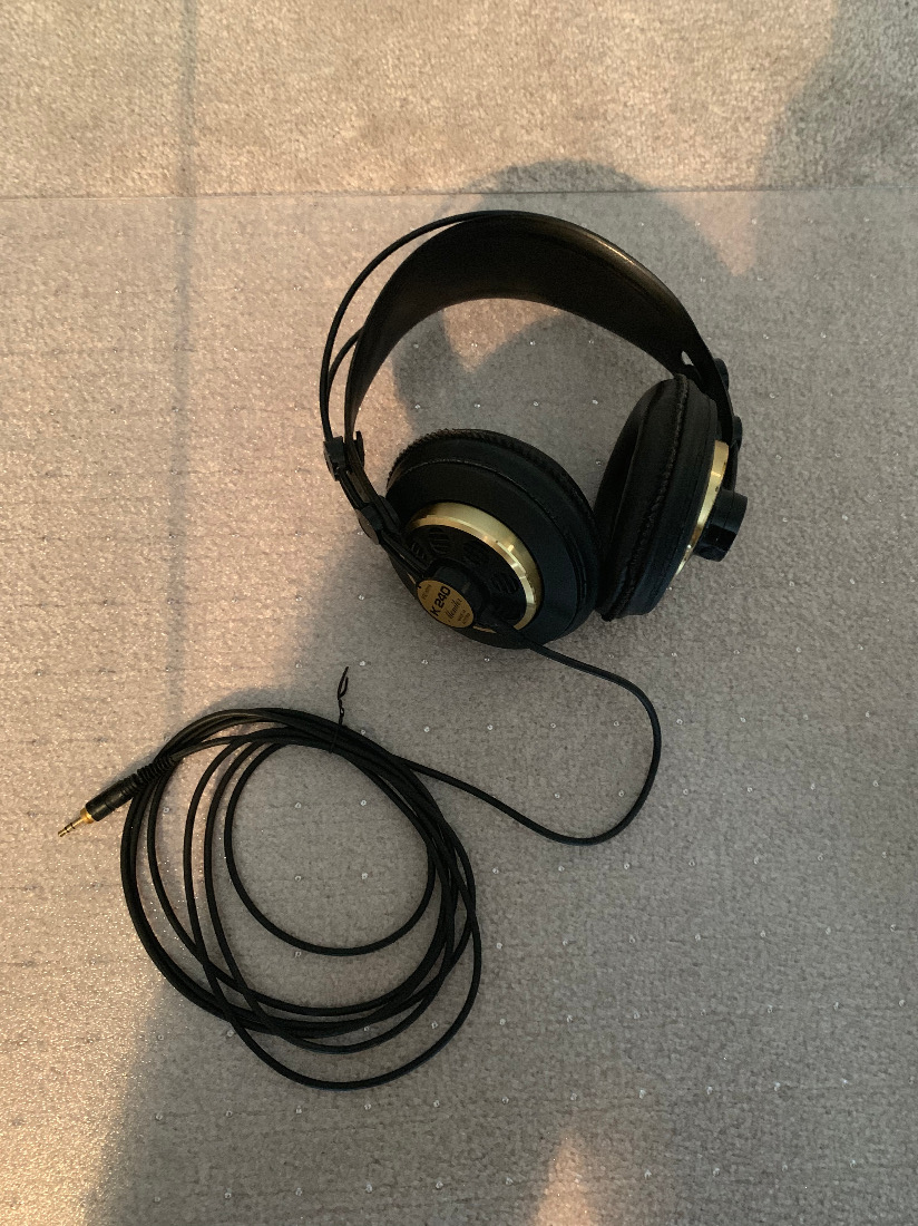 AKG K240 monitor (600ohms) headphones For Sale - Canuck Audio Mart