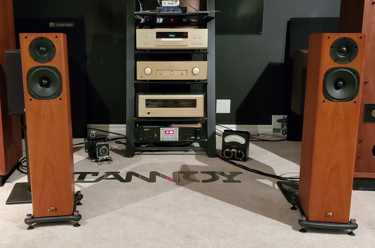 Castle Knight 3 Speakers Almost Mint Condition For Sale Canuck Castle Knight 3 Speakers Almost Mint Condition For Sale Canuck