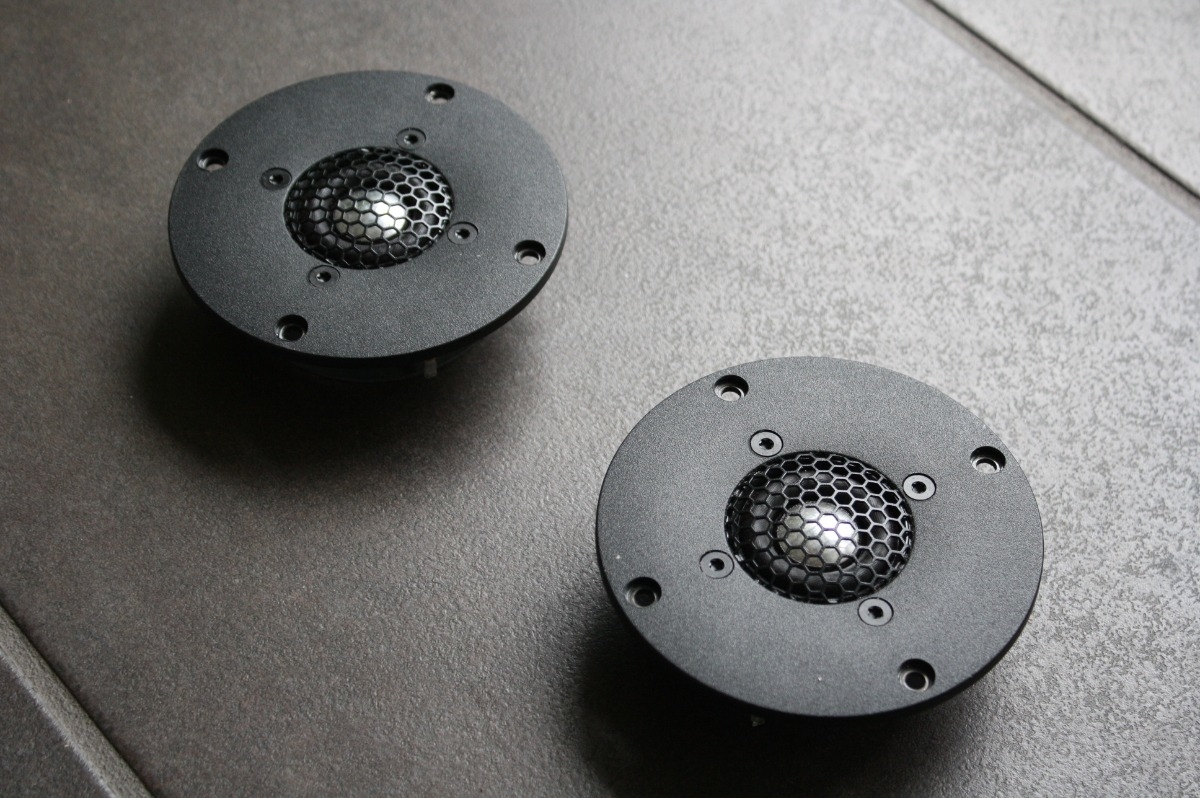 Seas tweeters H1283 For Sale - Canuck Audio Mart