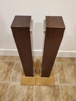Monitor Audio Radius 250 (on-wall speakers) For Sale - Canuck Audio Mart