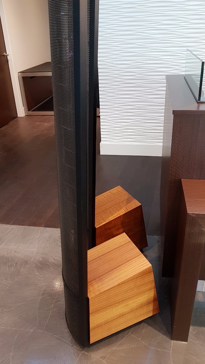 Demo Clearance - Martin Logan Ethos Electrostatic Loudspeakers ...