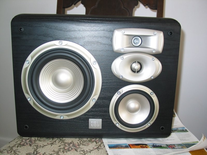 JBL Studio 4-way L820 Speakers - BRAND NEW For Sale - Canuck Audio Mart