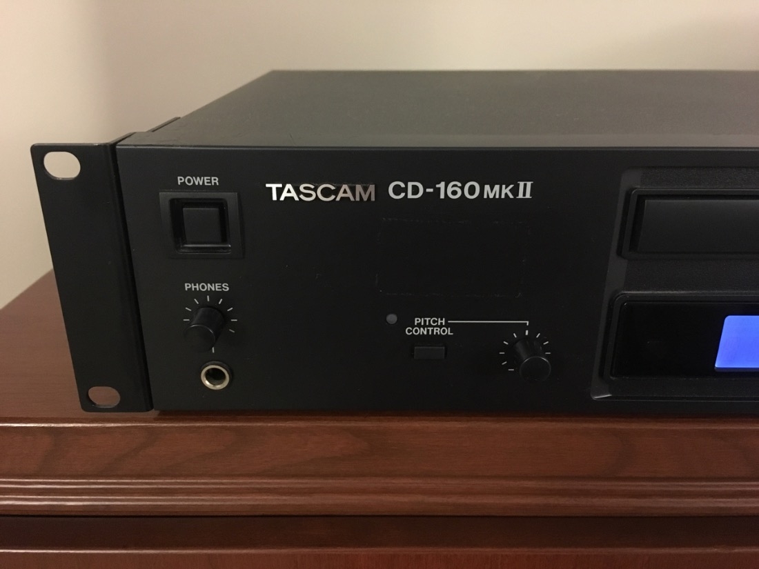 Tascam CD-160 MK2 Cd Player with Rack Ears For Sale - Canuck Audio Mart