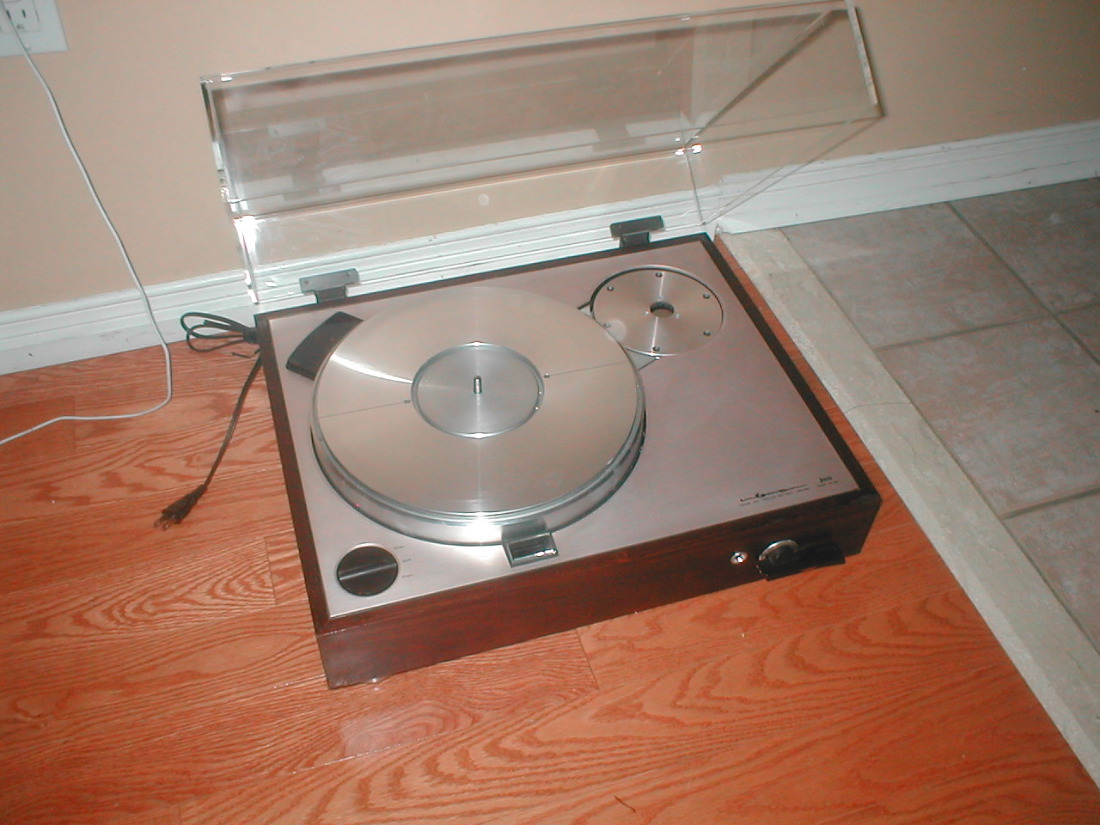 Luxman PD-300 turntable For Sale - Canuck Audio Mart