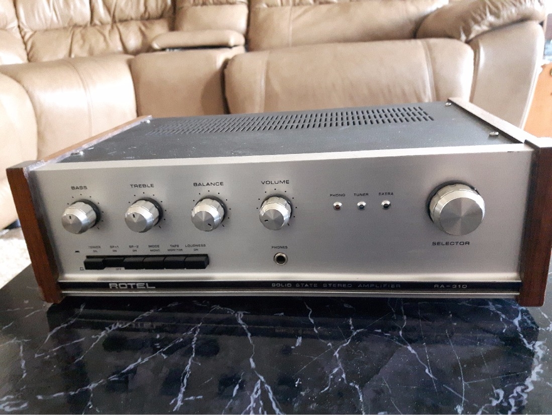 Rotel RA-310 integrated and Sansui SP-200 speakers (some work needed ...
