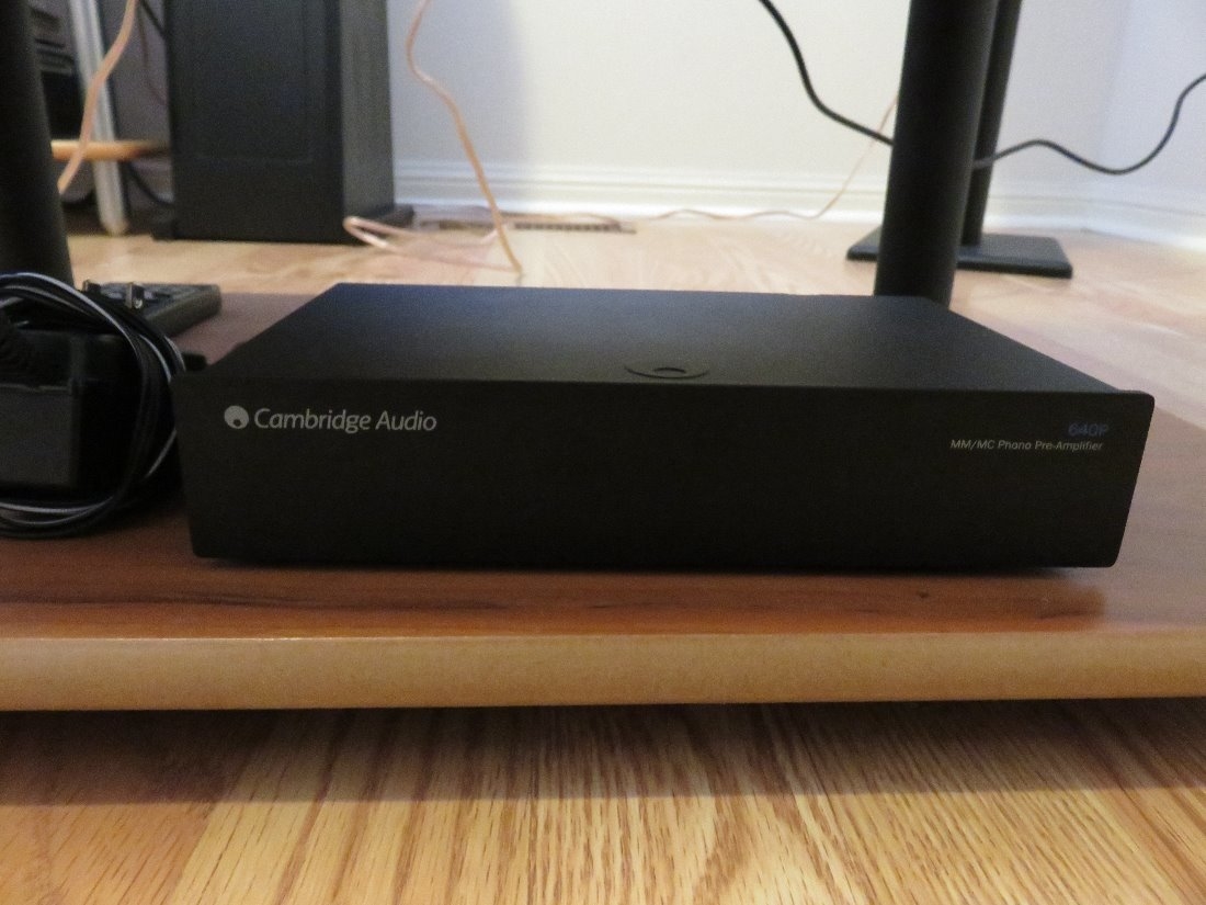 Cambridge Audio 640p phono preamp For Sale - Canuck Audio Mart