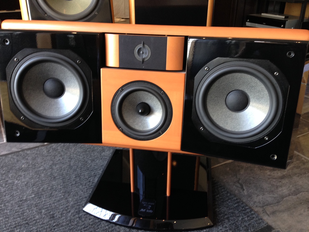 JM Lab Focal Utopia Center Dealer Ad - Canuck Audio Mart