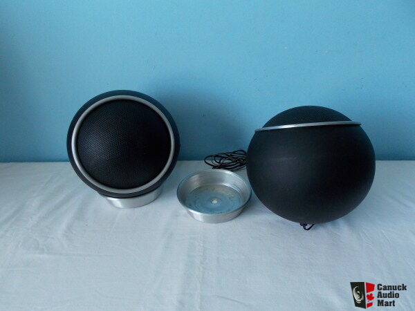vintage 1970 Electrohome Apollo 860 speakers with original stands ...