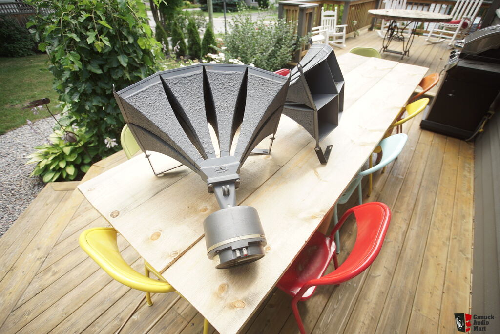 Altec 805b Multi-cell Horns Photo #1024196 - UK Audio Mart