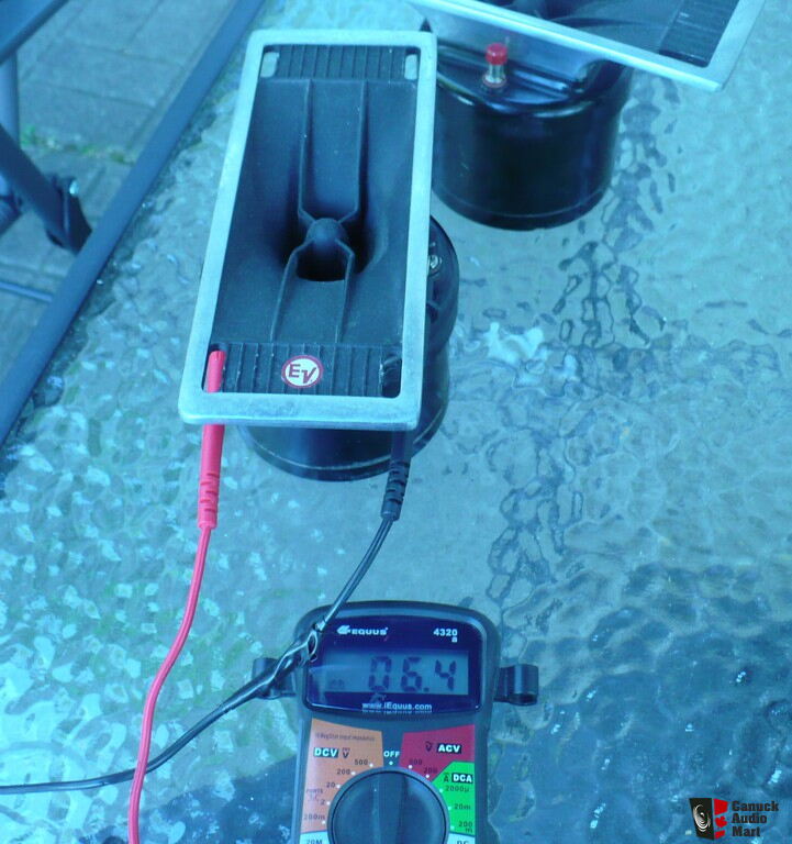 Electro Voice EV T350 UHF Horn Tweeters 7LB Magnets Massive and The ...