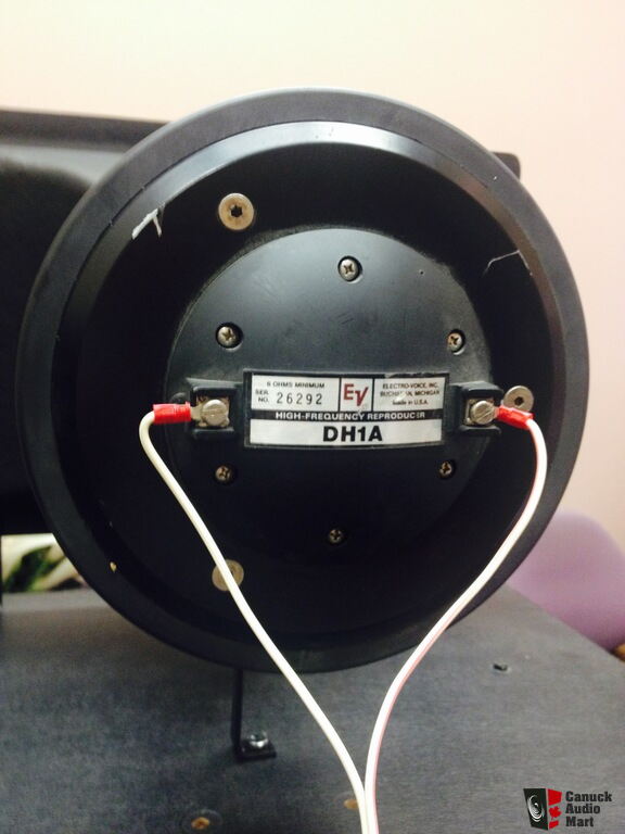 Electro-Voice XEQ 504A / DH1A Theater Speakers Photo #1031358 - US ...