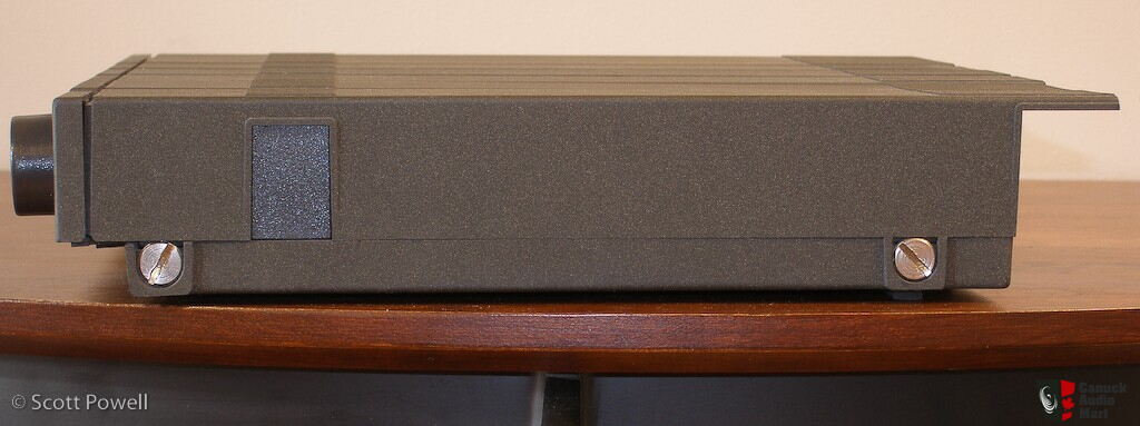 Meridian MCLP pre-amp and Meridian MPA power-amp Photo #103958 - Canuck ...