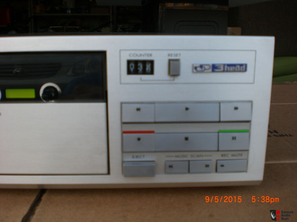 JVC DD-66 3-HEAD Cassette Deck ( ON HOLD ) Photo #1041260 - UK Audio Mart