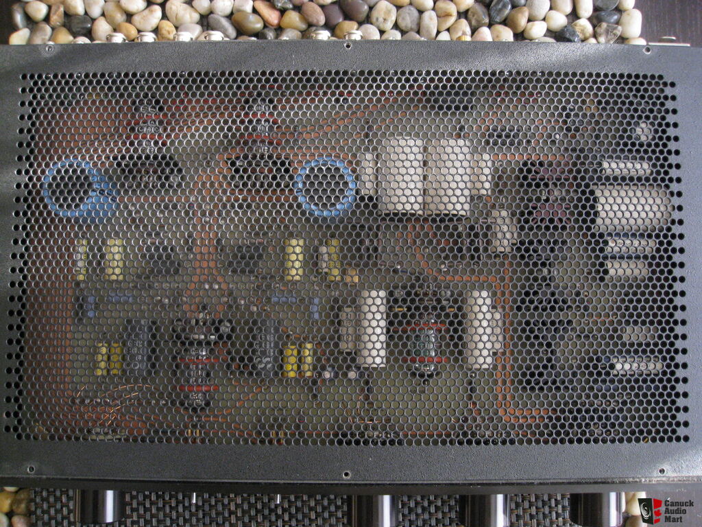 MFA Magus C Tube preamp Photo #1047232 - UK Audio Mart