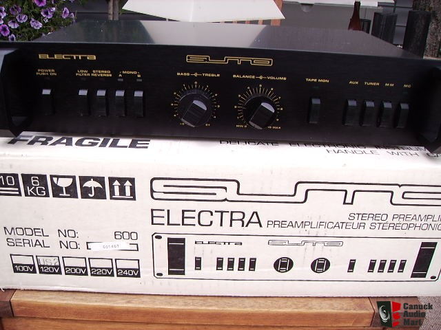 Sumo Electra Preamp Photo #105624 - Canuck Audio Mart