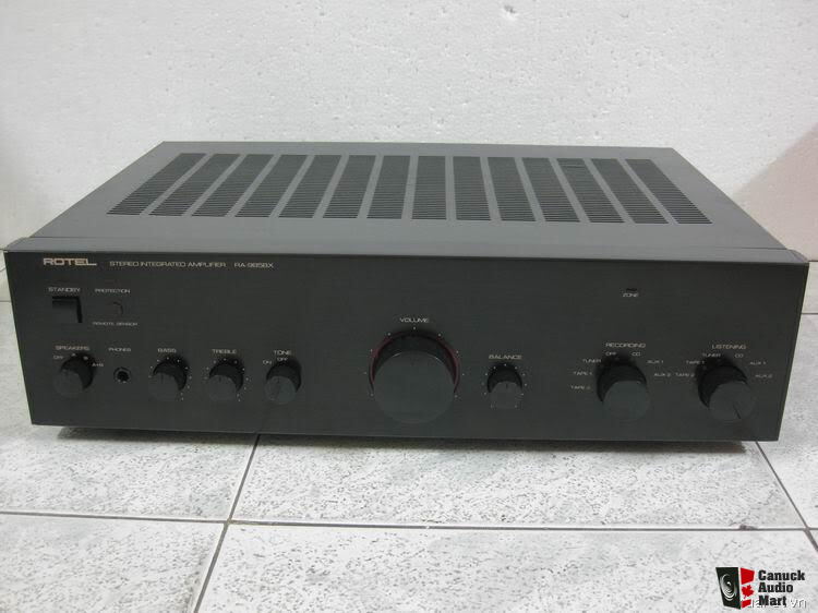 Rotel RA985 Integrated Amp - 100 Watt/Channel with Free Shipping For ...