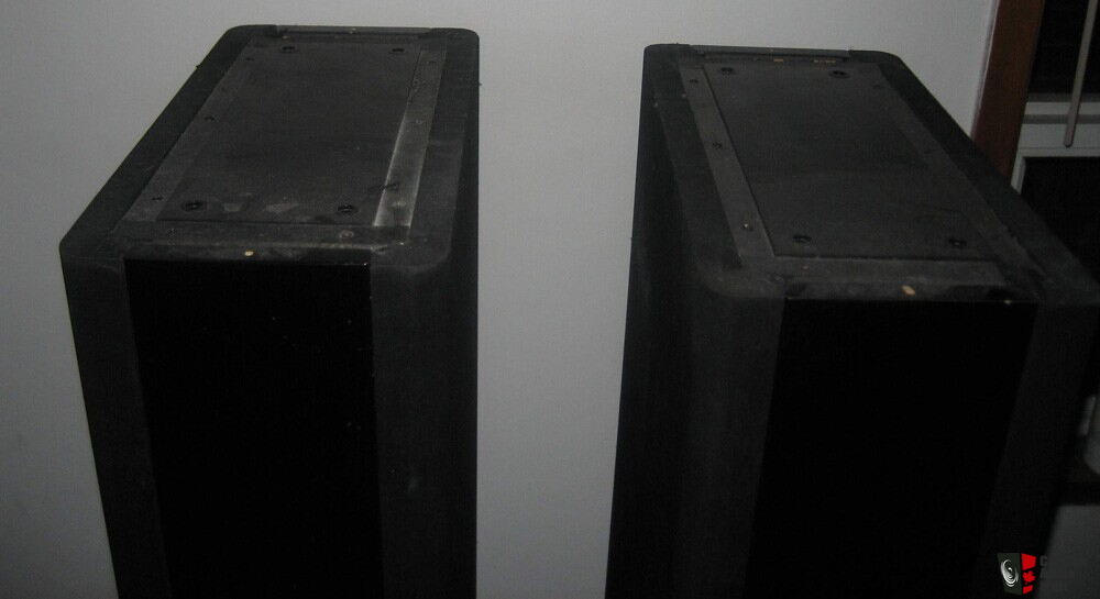 Mirage M1 speakers Photo #106095 - Canuck Audio Mart