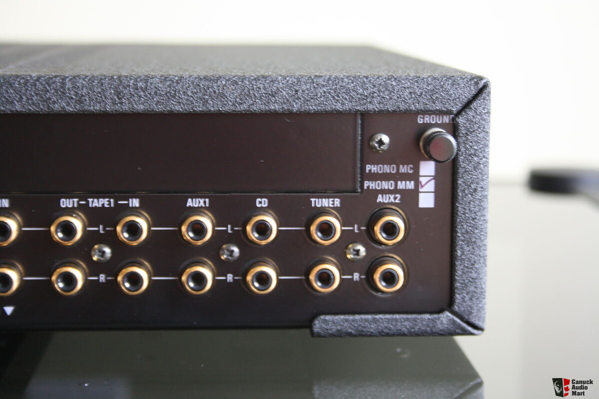 Linn Majik - I integrated amplifier with MM phono / remote. *** SOLD ...