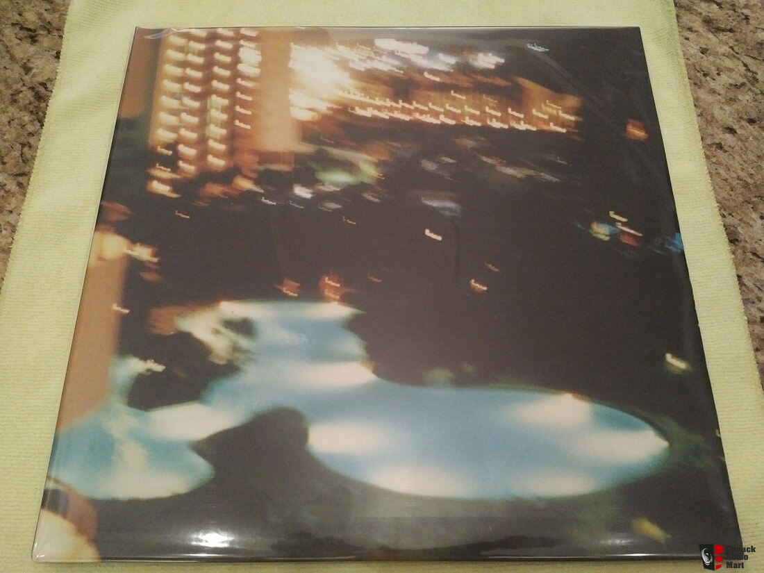 Various indie-electro-alt rock original pressings from the 1990s Photo ...
