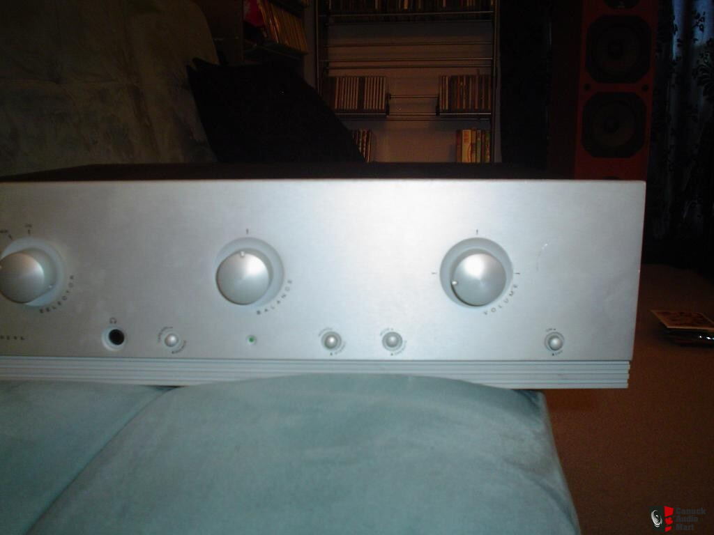 Anthem Pre 1L Tube Preamp Photo #107312 - UK Audio Mart