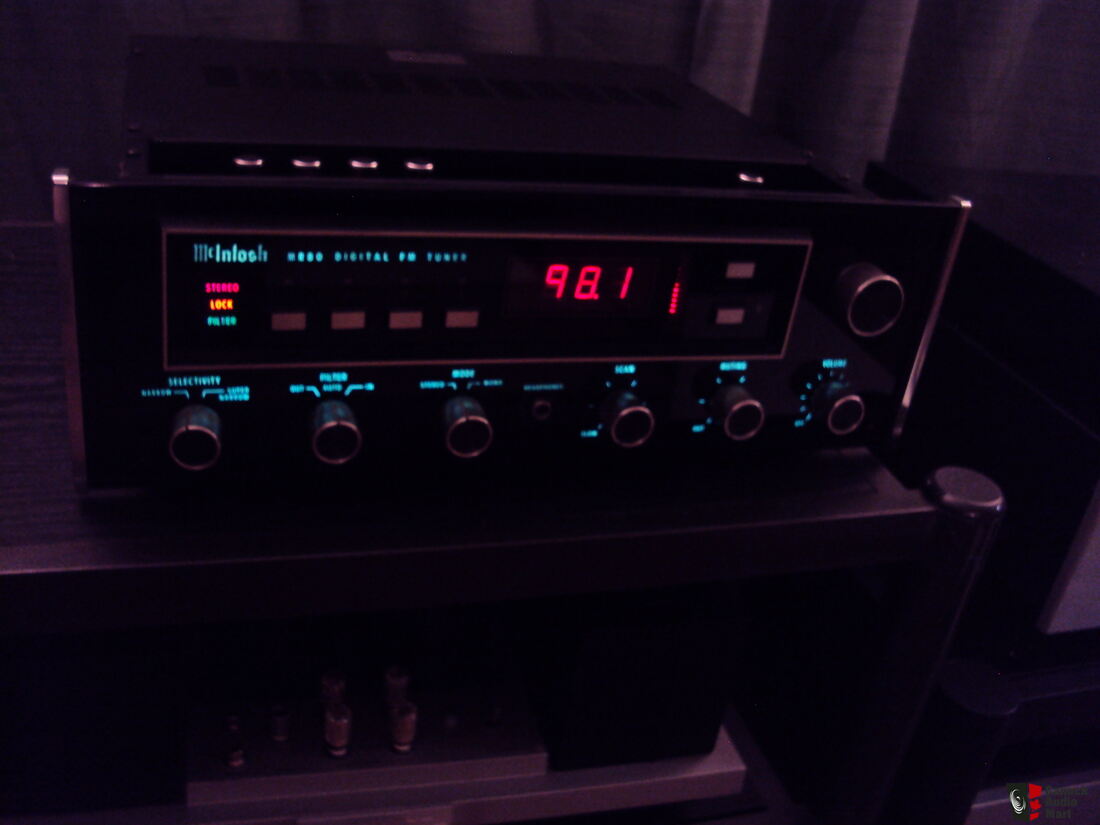 McIntosh MR80 ANALOG FM TUNER PRESETS in working order top model was ...