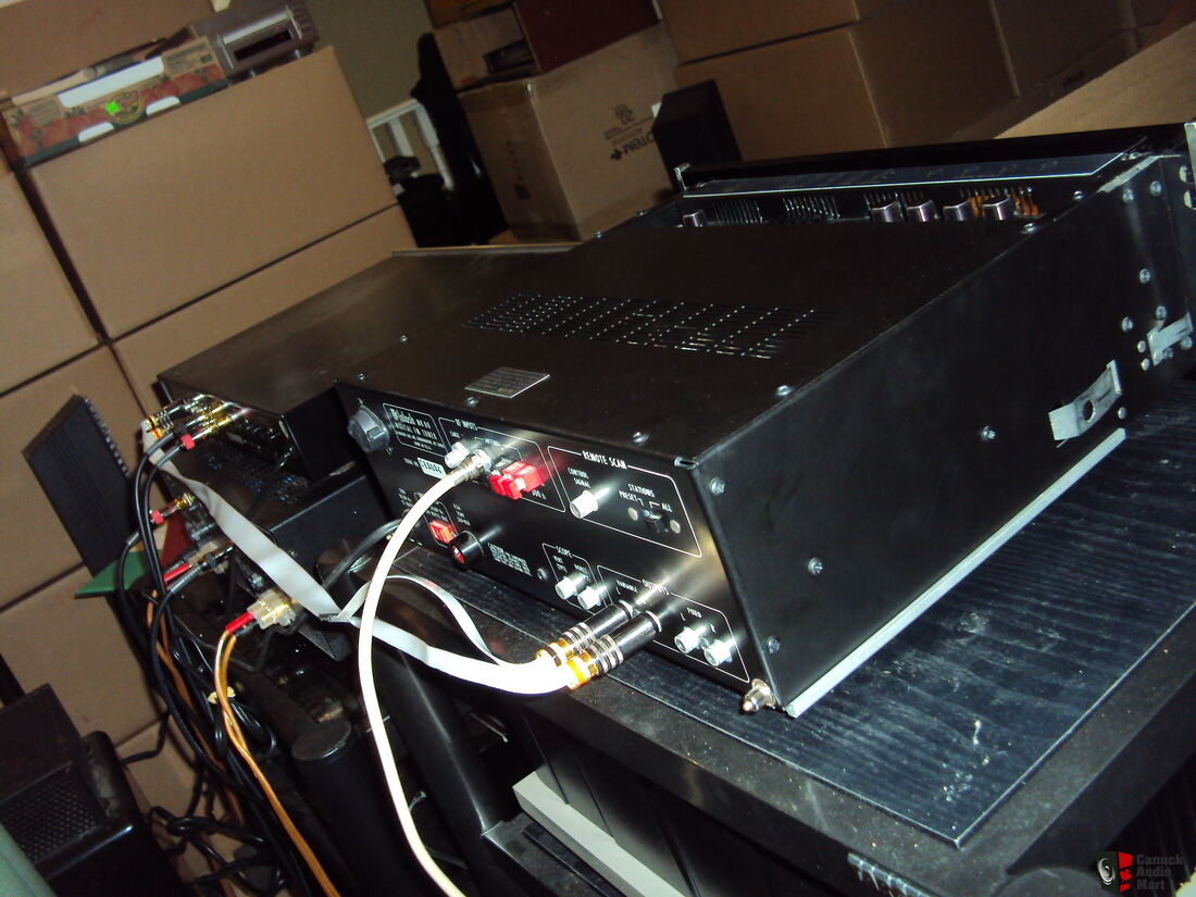 McIntosh MR80 ANALOG FM TUNER PRESETS in working order top model was ...