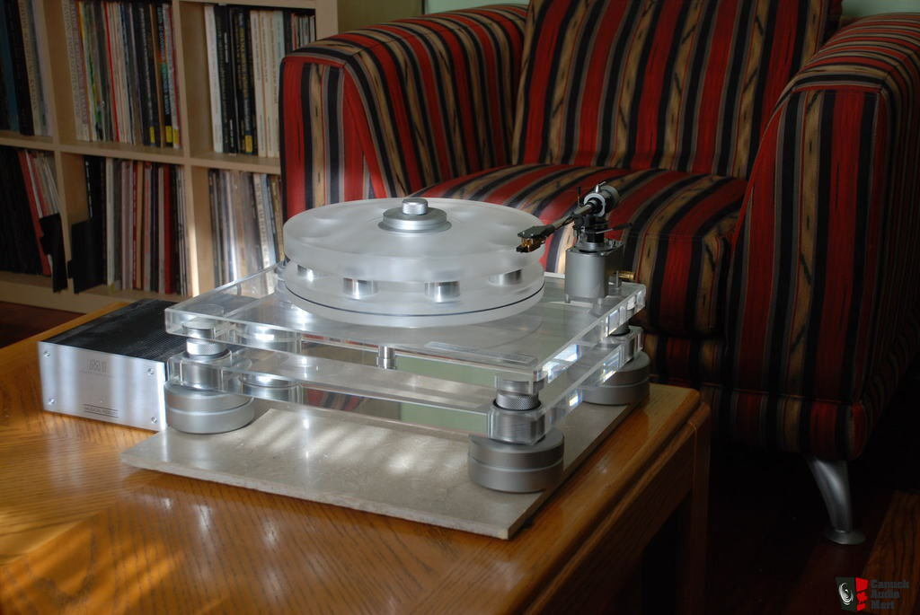 SALE PENDING TO DON - Musical Fidelity M1 turntable with SME M2 tonearm ...