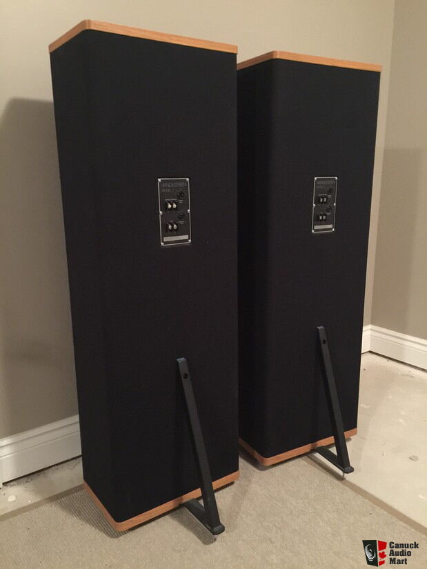 Vandersteen Model 3 pair and VCC5 reference center channel Photo ...
