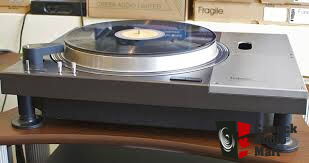 Technics SL110 A Turntable Photo #1109788 - Canuck Audio Mart