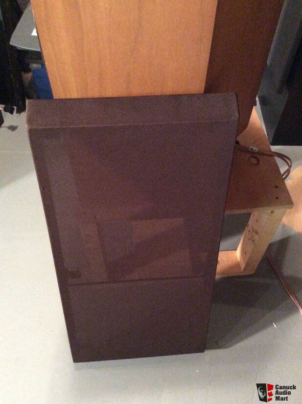 B&W DM2000 - Great sounding speakers Photo #1114258 - Aussie Audio Mart