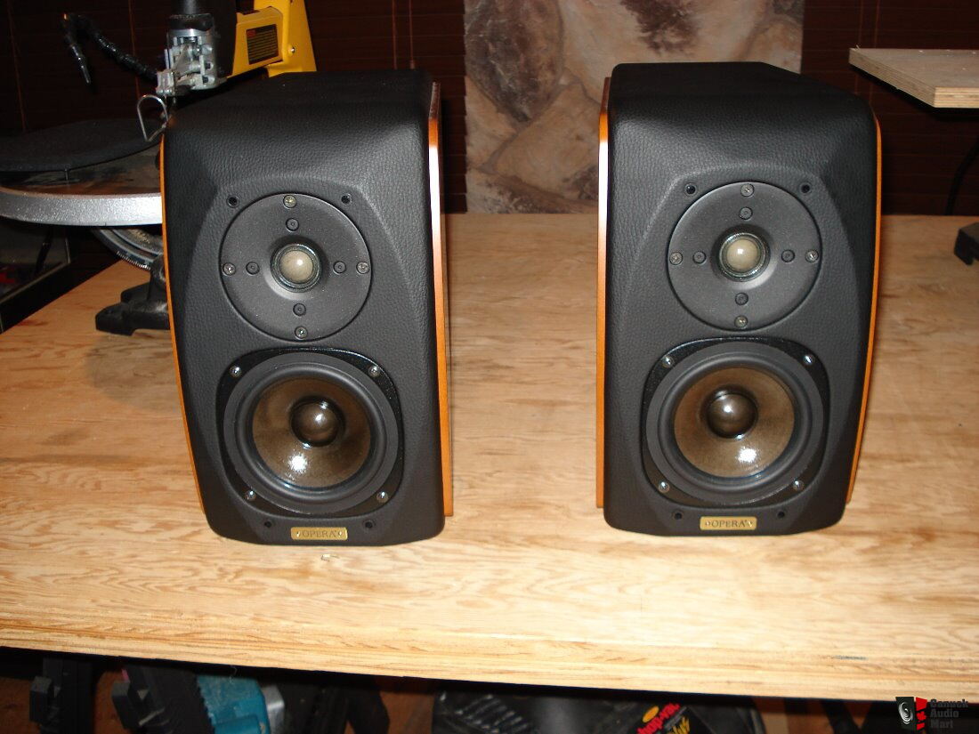 Opera Mezza speakers Photo #1117093 - US Audio Mart