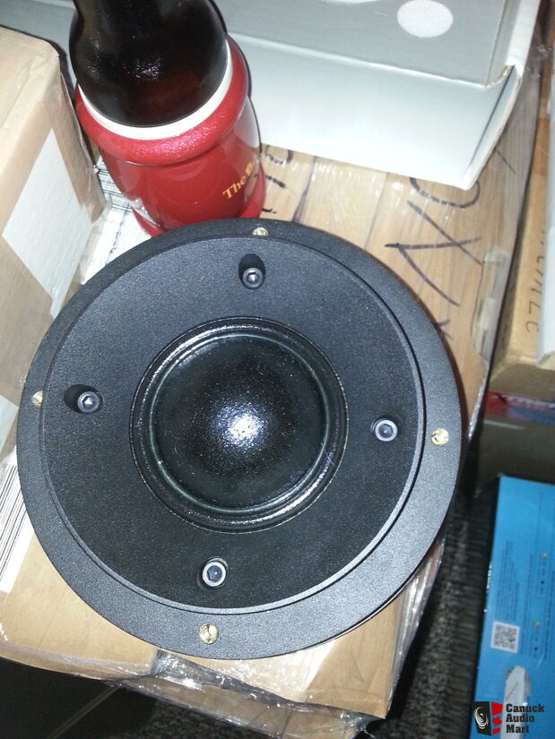 VOLT VM-752 midrange(3" soft dome....20lbs each)..BNIB Dynaudio t330 ...