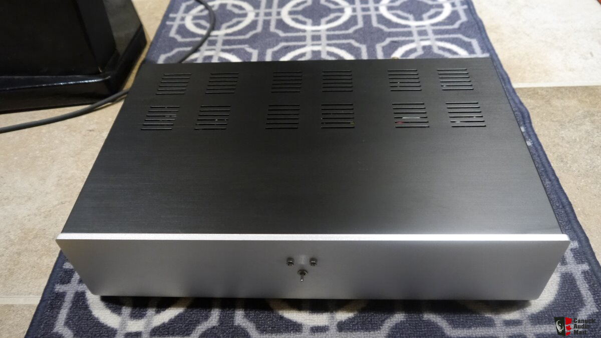 SOLD :Pass Labs Pearl Phono Preamp with Free Delivery ; Parasound Halo ...