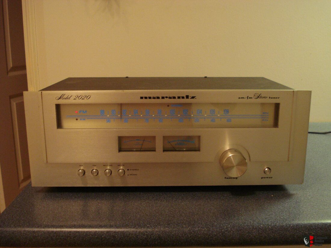 Marantz 2020 tuner Photo #1135857 - Canuck Audio Mart