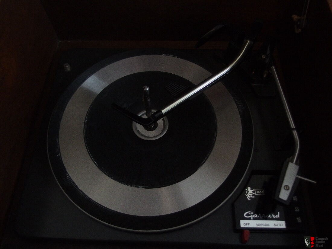 Clairtone G3 T13 Stereo System with satellite globe speakers Photo ...